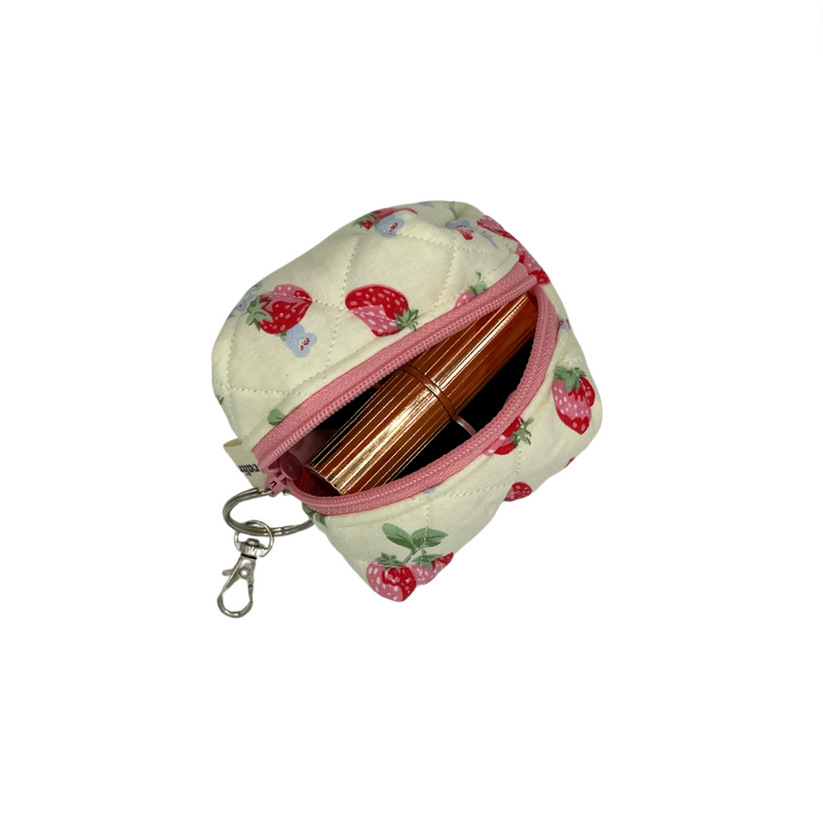 Strawberry Dream Micro Keychain – valiroma